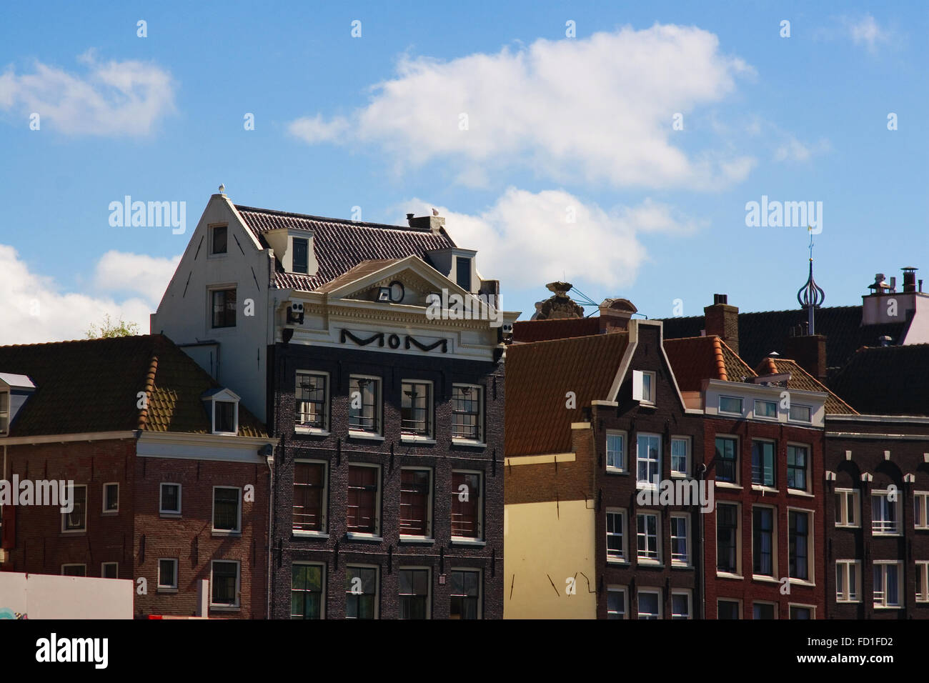Dutch style houses in amsterdam hi-res stock photography and images - Alamy