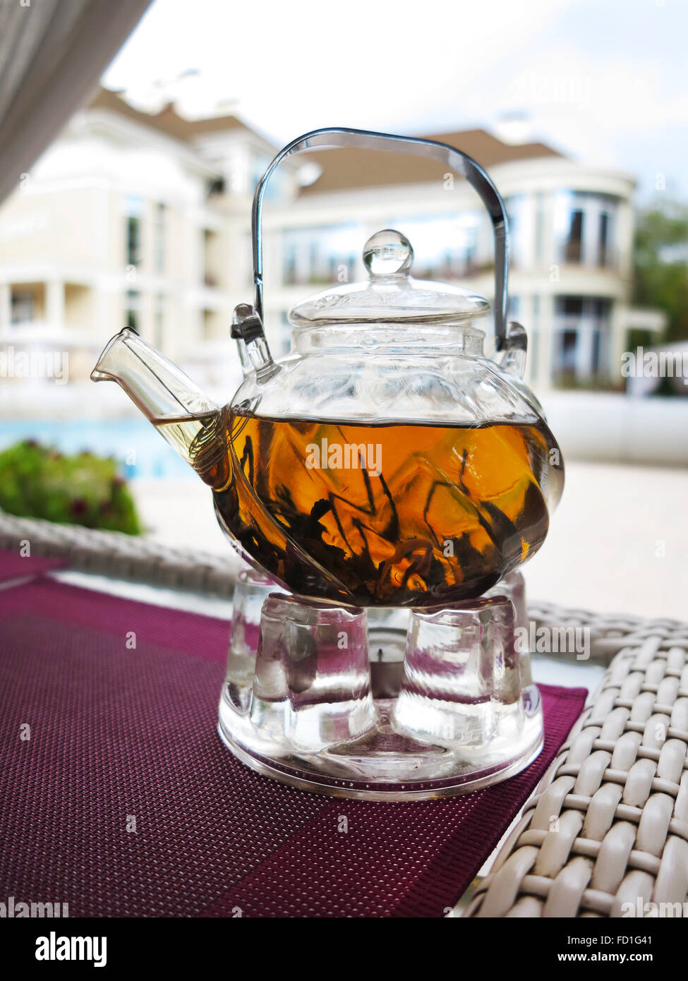 Glass teapot hi-res stock photography and images - Alamy