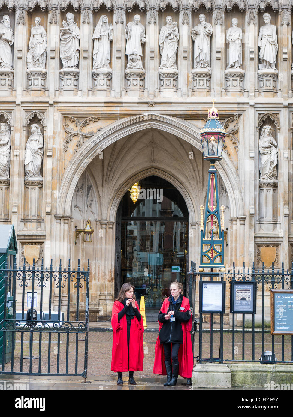 Westminster abbey west entrance hi-res stock photography and images - Alamy