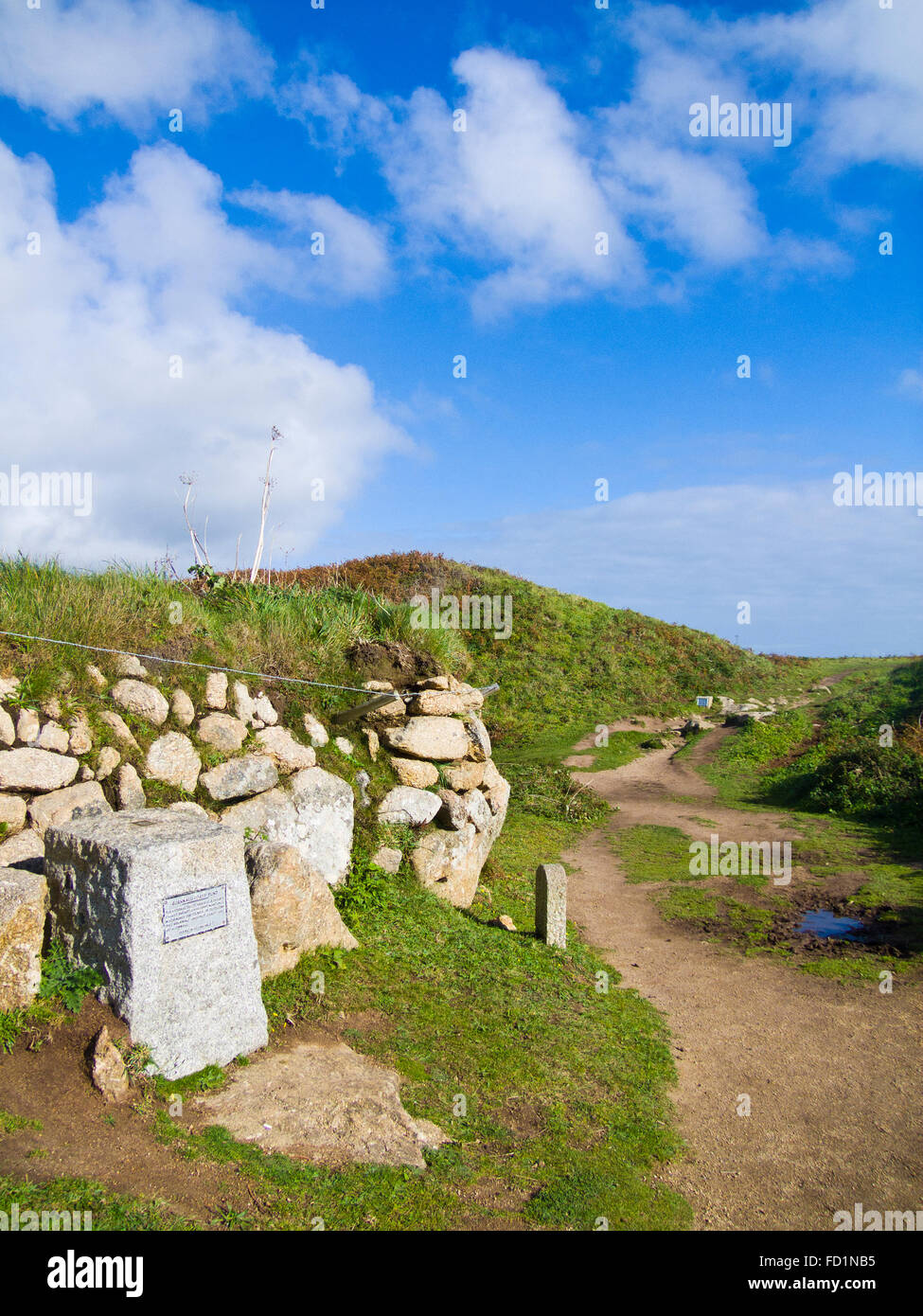 Treryn dinas fort hi-res stock photography and images - Alamy