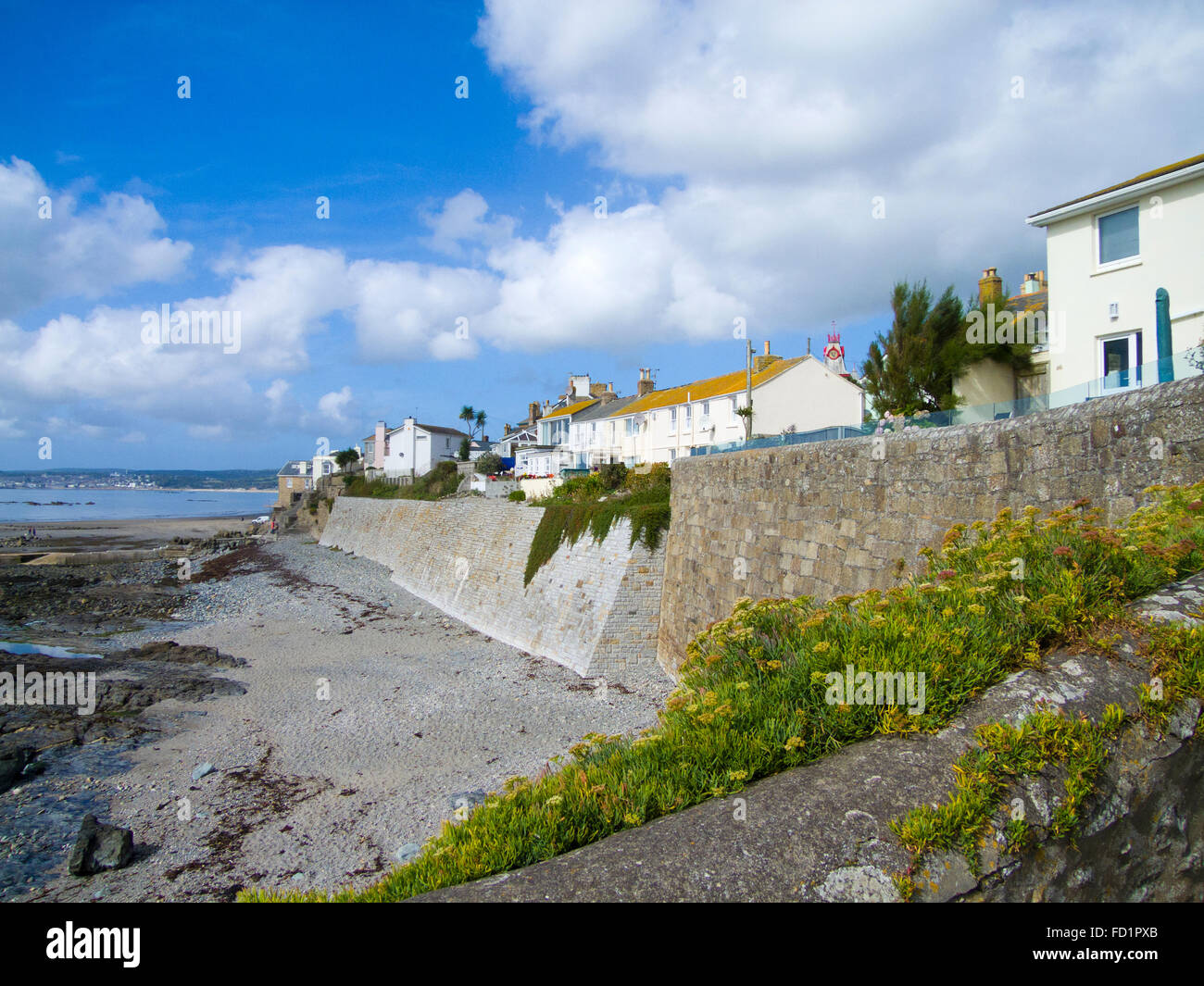 Marazion coastal town hi-res stock photography and images - Alamy