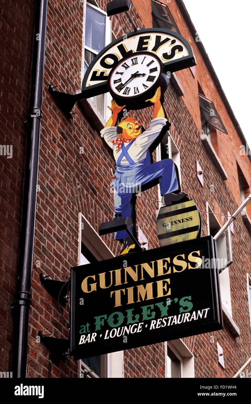 ireland, dublin, foley's bar sign Stock Photo - Alamy
