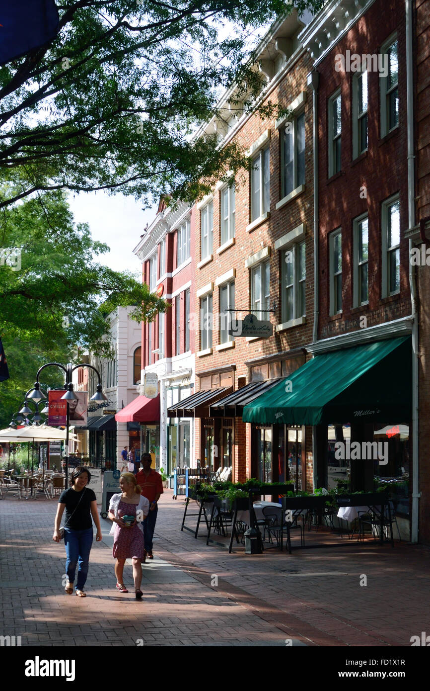 Charlottesville virginia downtown hi-res stock photography and images ...