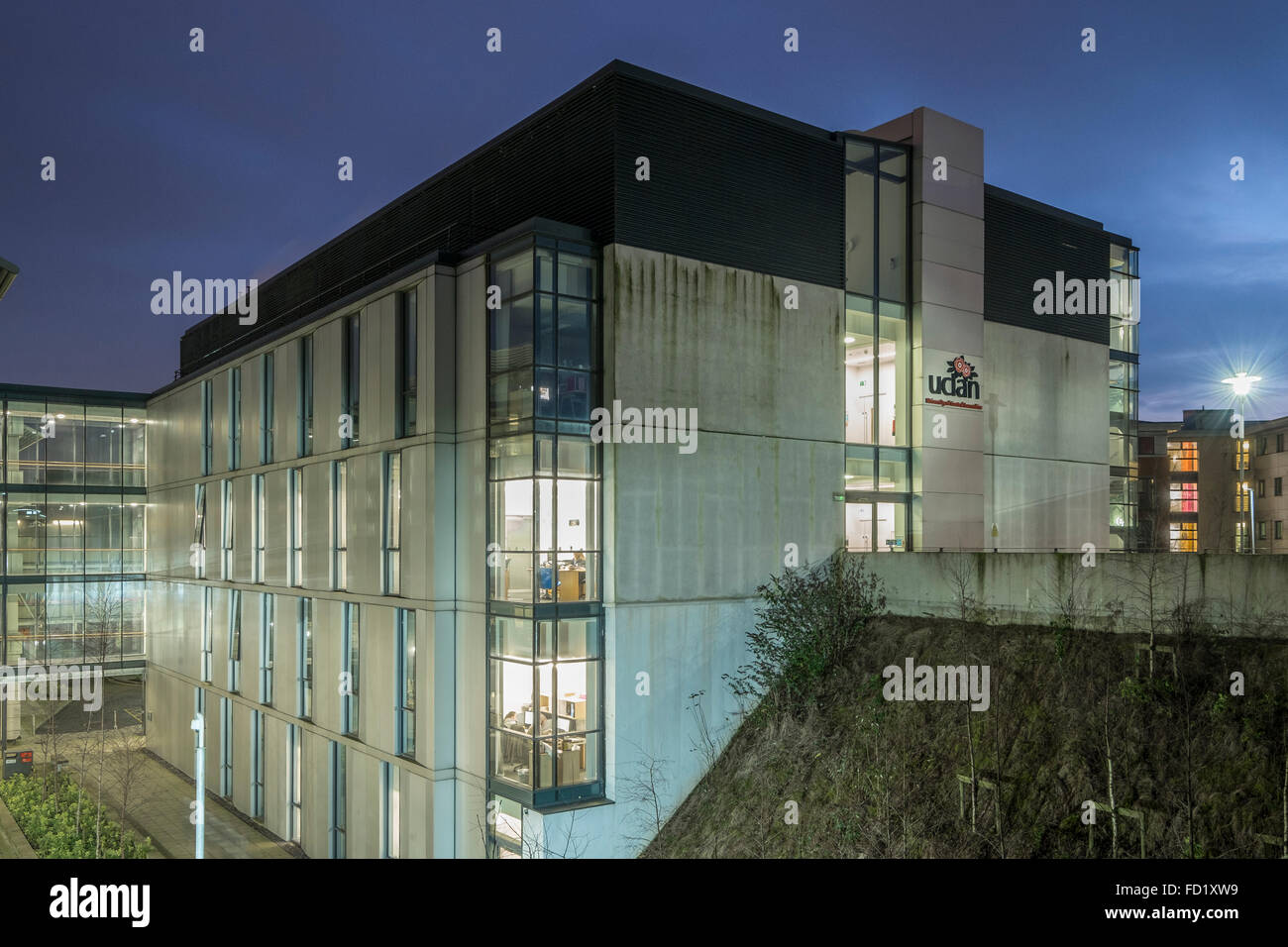 Preston university uclan building hi-res stock photography and images ...