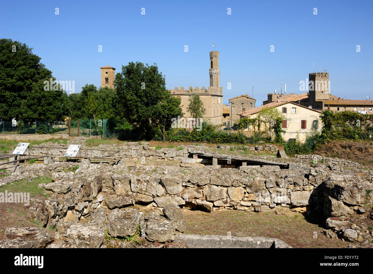 Etruscan acropolis and Palazzo dei Priori, Volterra, Tuscany, Italy ...