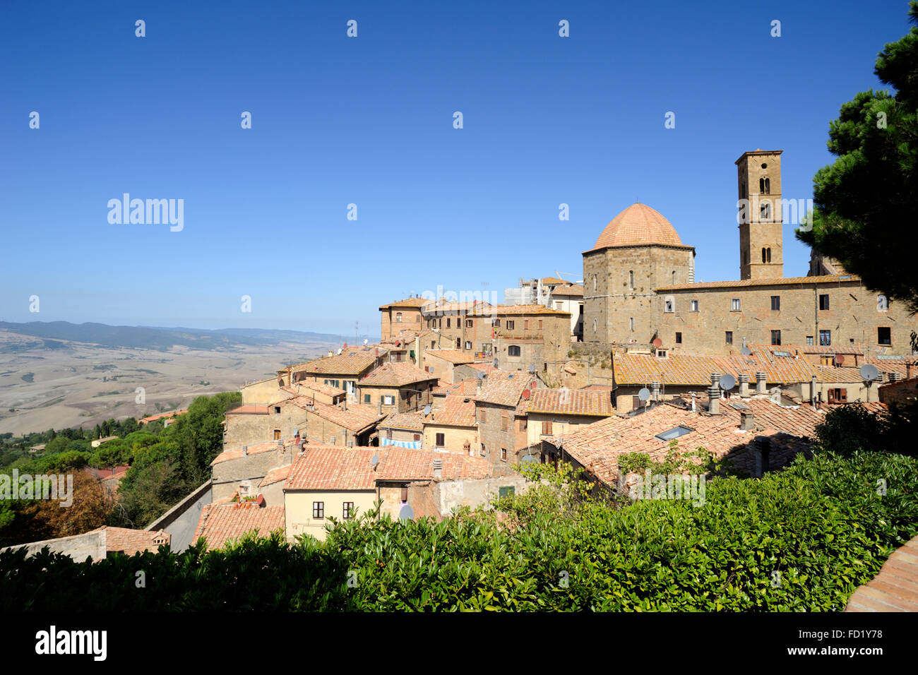 Volterra italy hi-res stock photography and images - Alamy