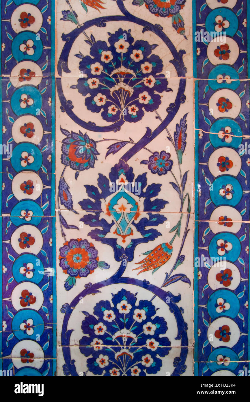 Ottoman floral art patterns hi-res stock photography and images - Alamy