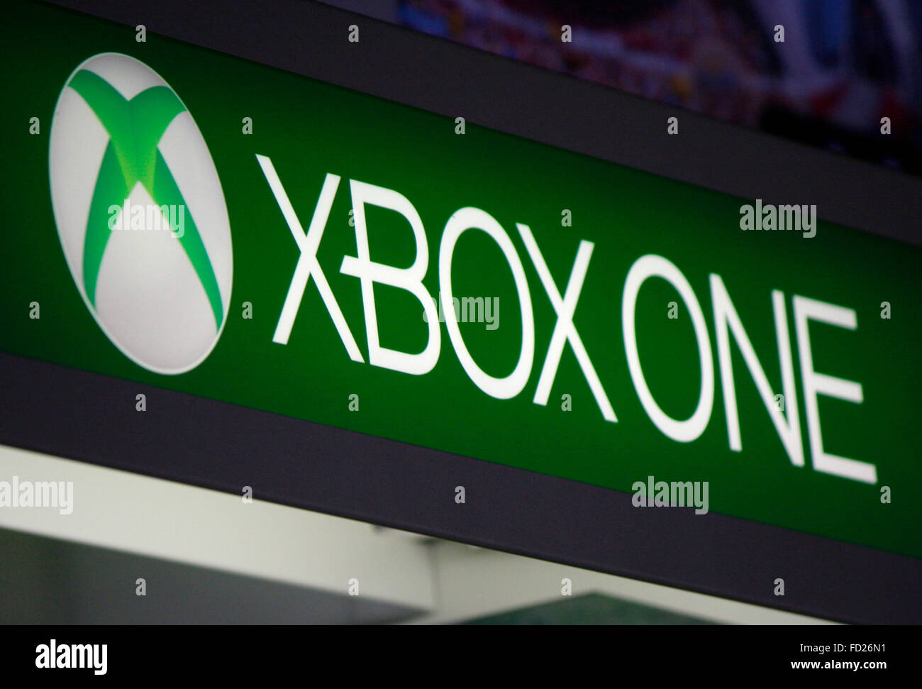 Xbox one logo hi-res stock photography and images - Alamy
