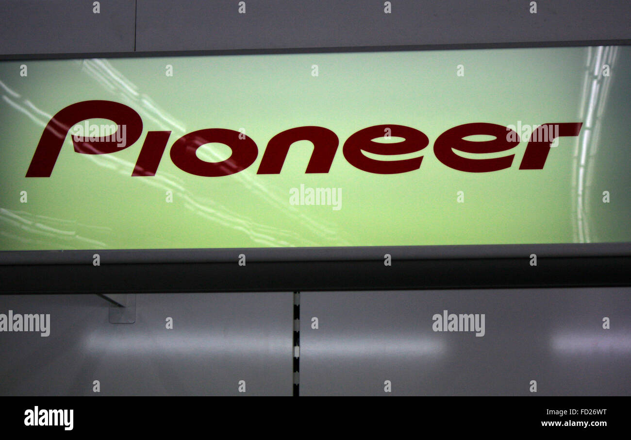 Pioneer logo hi-res stock photography and images - Alamy