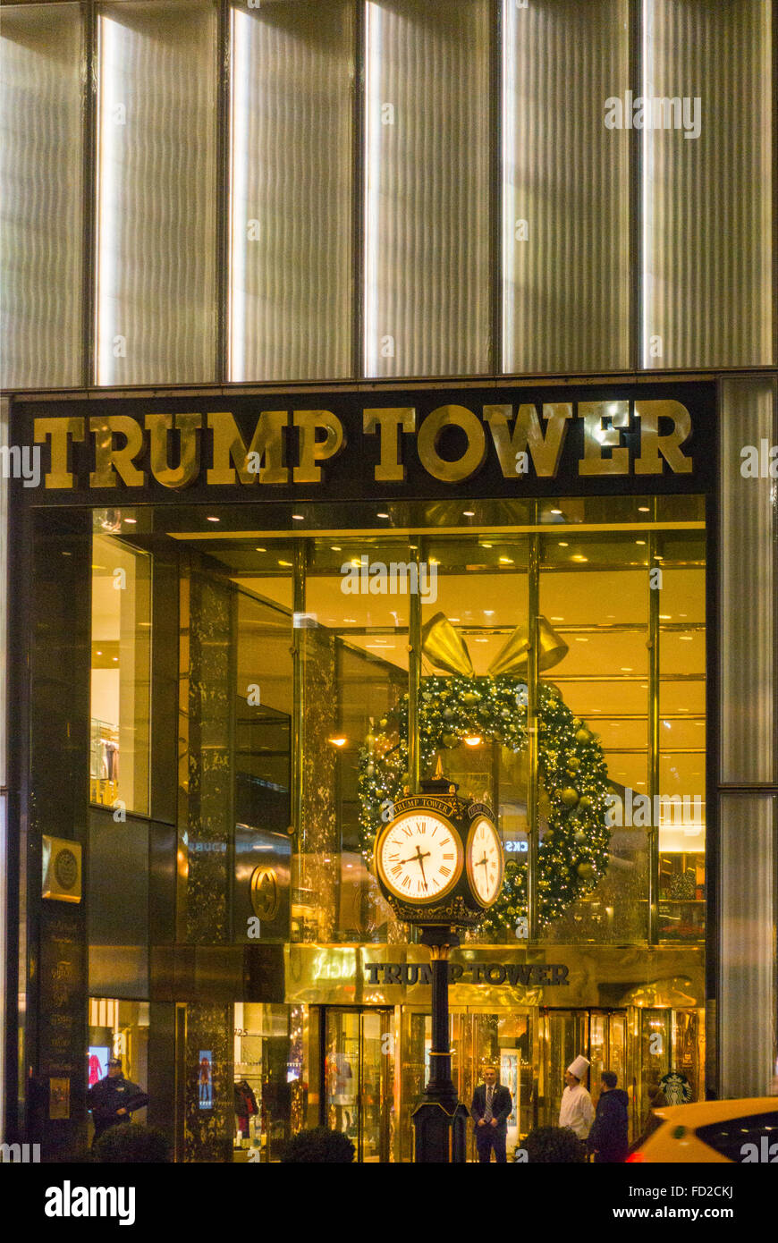 trump tower building hotel luxury exterior outside Stock Photo - Alamy