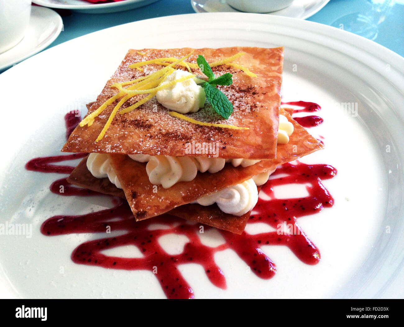 Napoleon dessert hi-res stock photography and images - Alamy