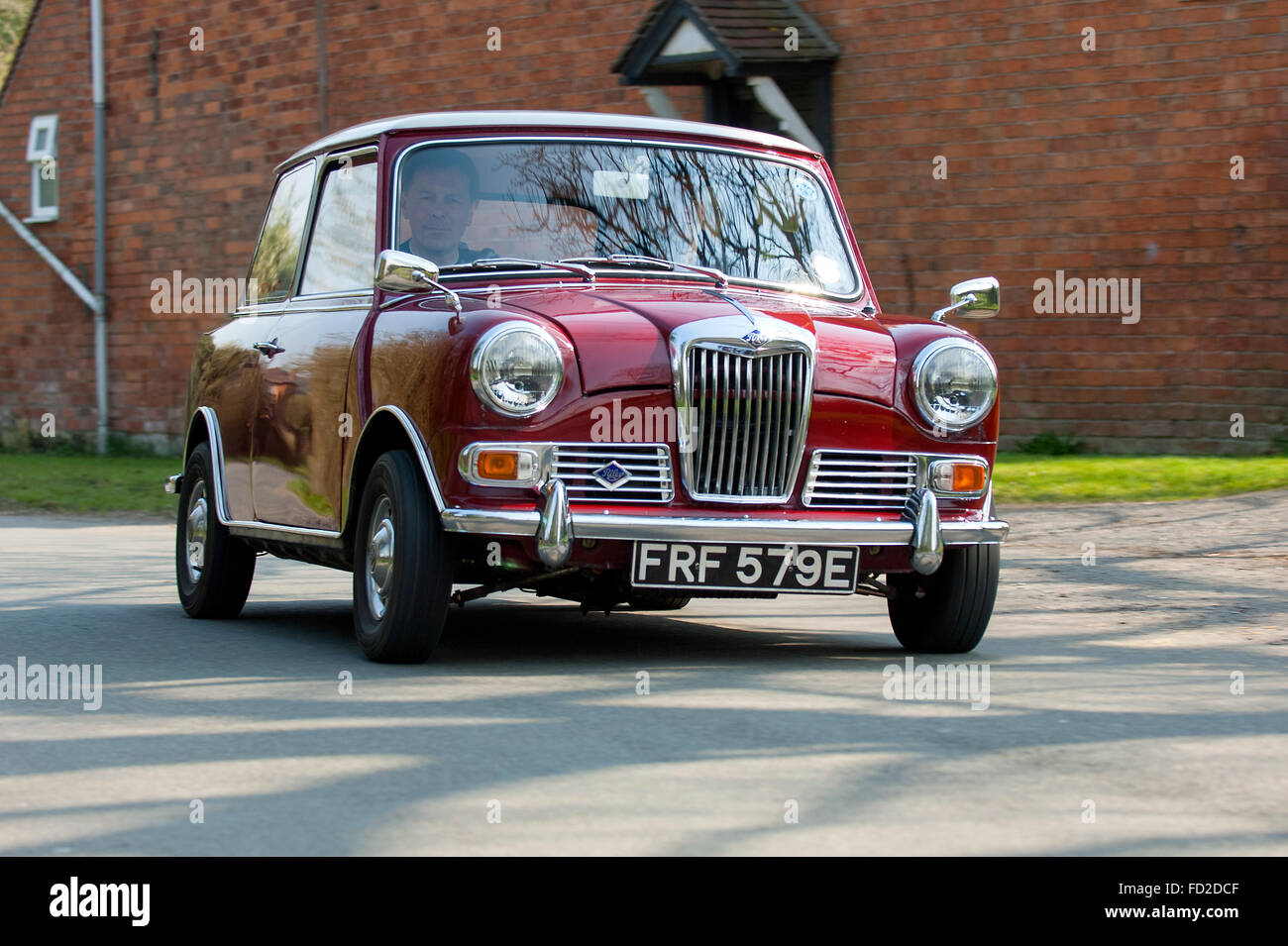 Riley Elf Mk3 - 1960s badge engineering Austin Mini based saloon car ...