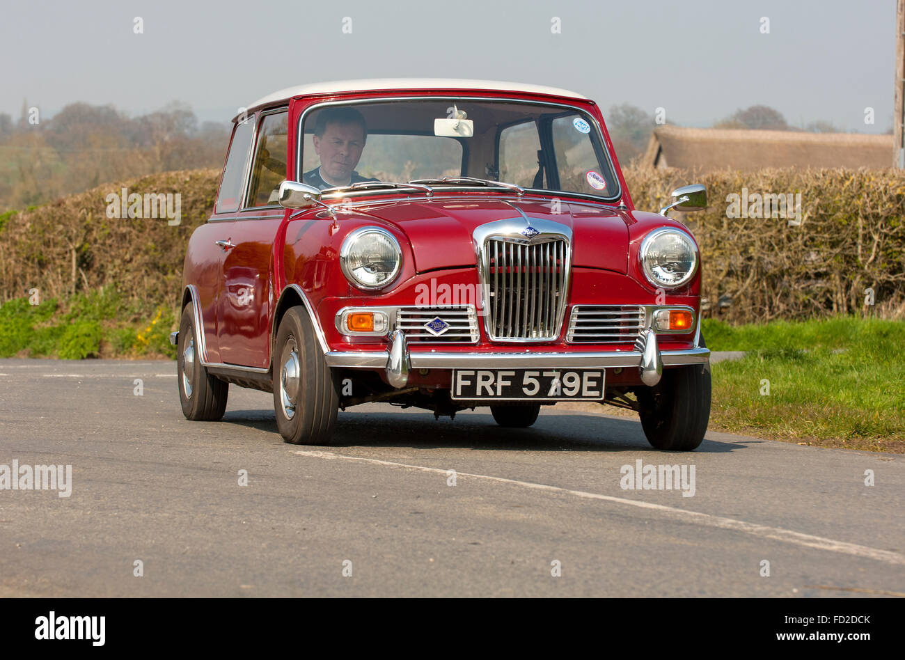 Riley Elf Mk3 - 1960s badge engineering Austin Mini based saloon car ...