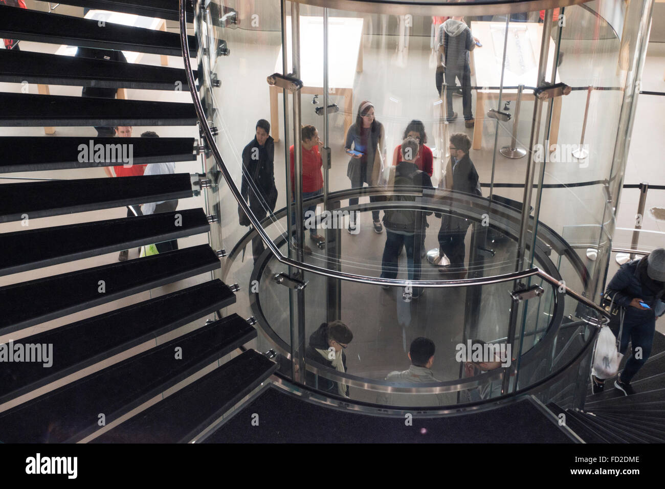 Apple store window abstract reflections glass NYC Stock Photo - Alamy
