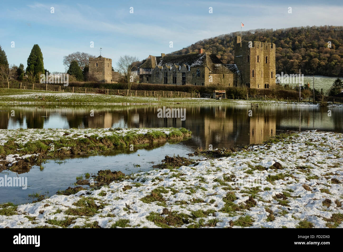 Stokesay castle hall shropshire hi-res stock photography and images - Alamy