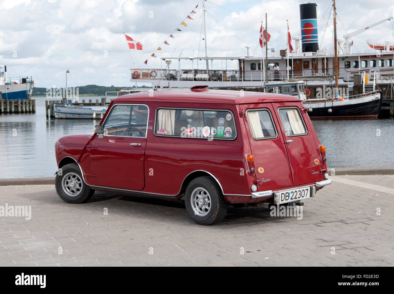 Austin Seven Mini van camper Stock Photo - Alamy