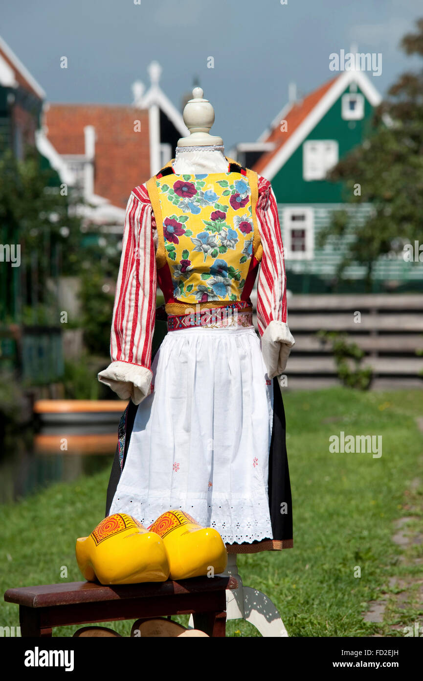 Traditional costume in Marken,The Netherlands Stock Photo - Alamy