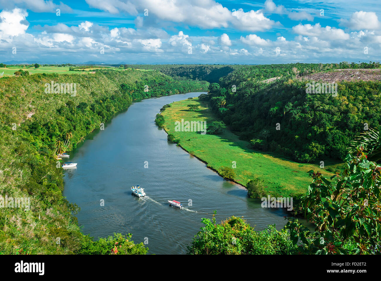 Curved river in valley hi-res stock photography and images - Alamy