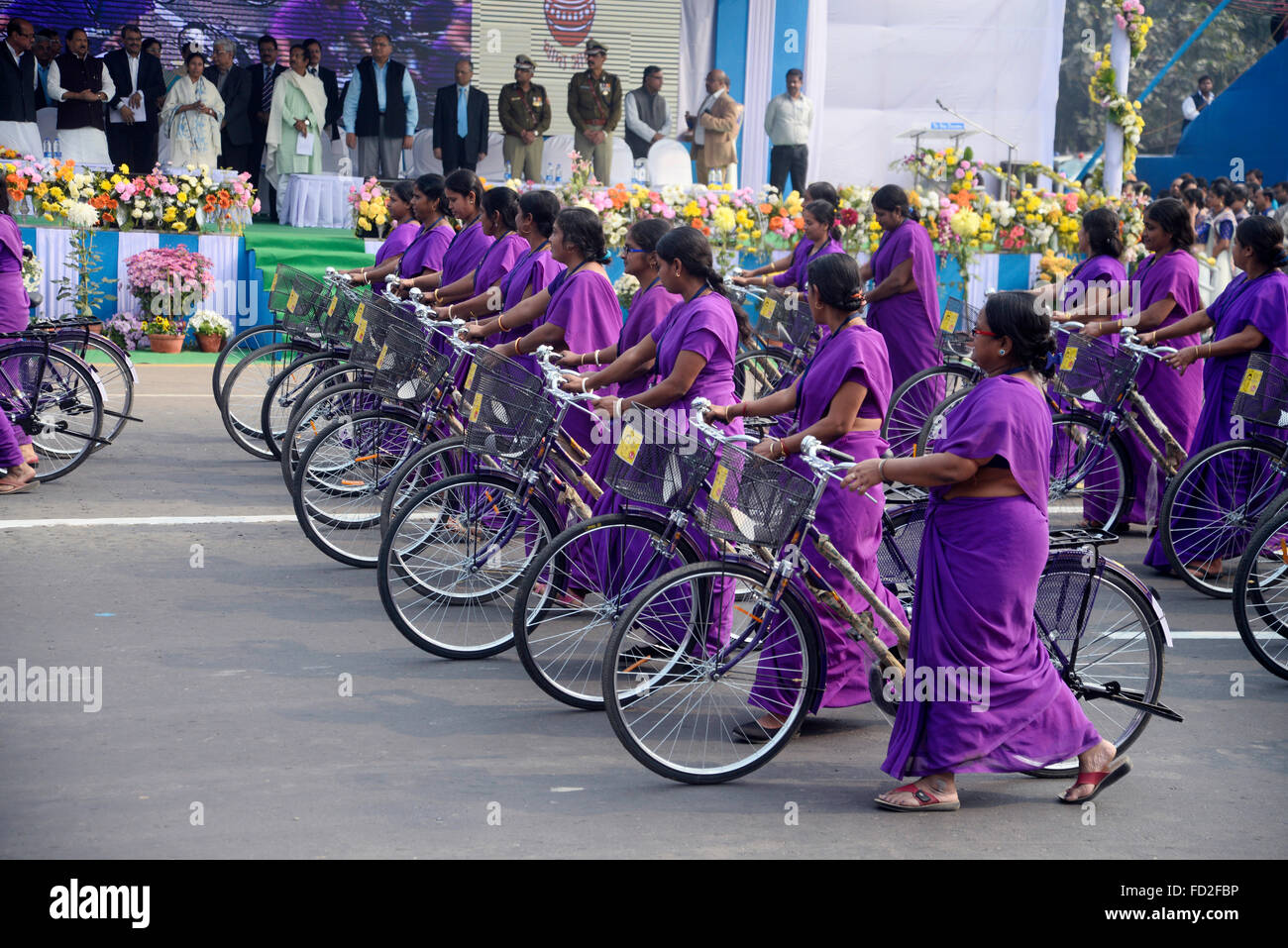 West Bengal Chief Minister Mamata Banerjee launch the "Khadya Sathi ...