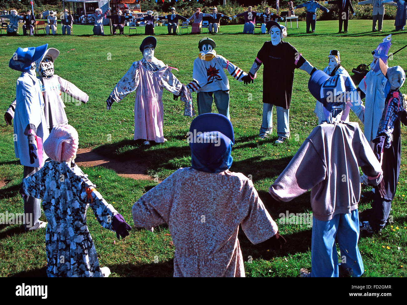 Joe's scarecrow village hi-res stock photography and images - Alamy