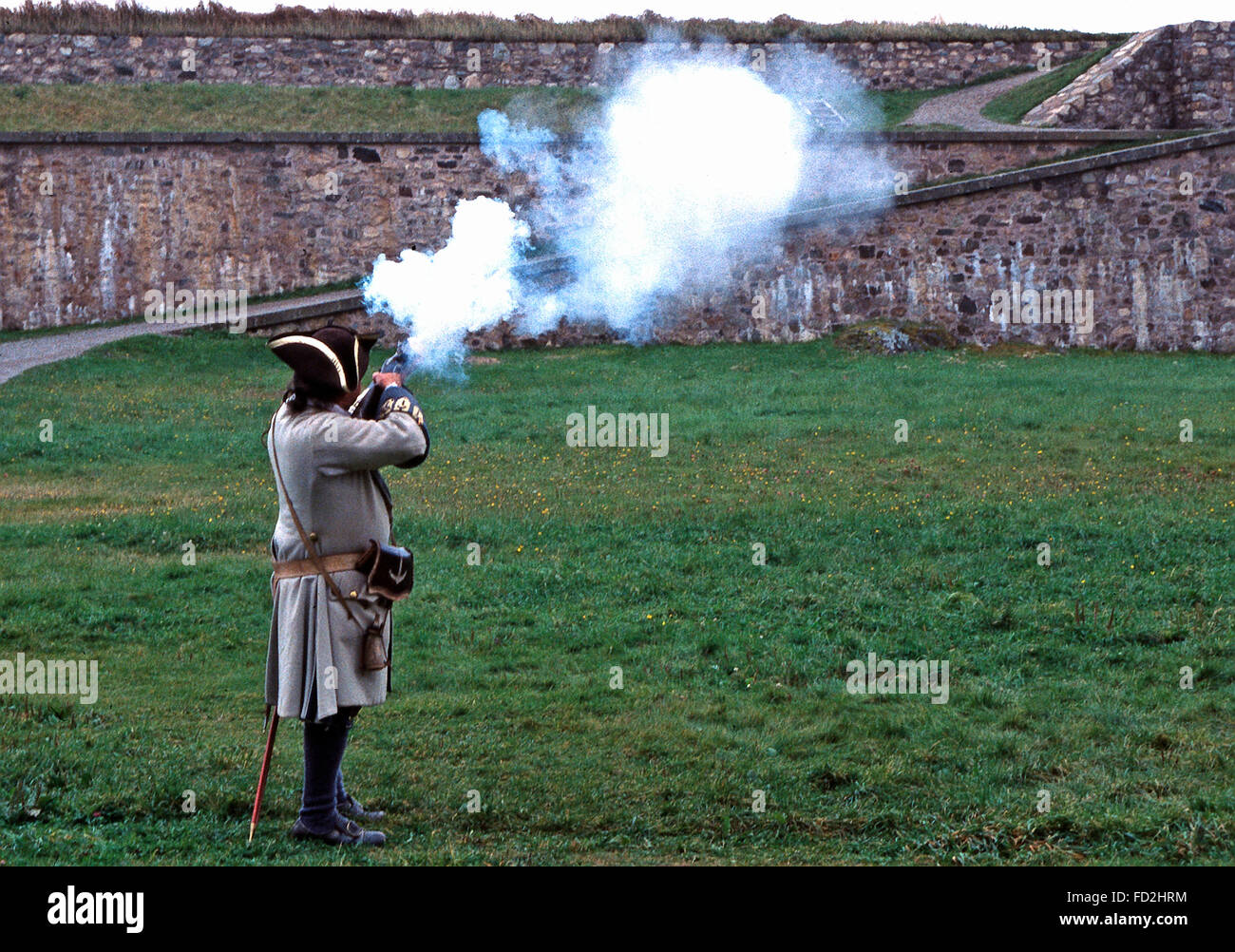 Musket firing hi-res stock photography and images - Alamy