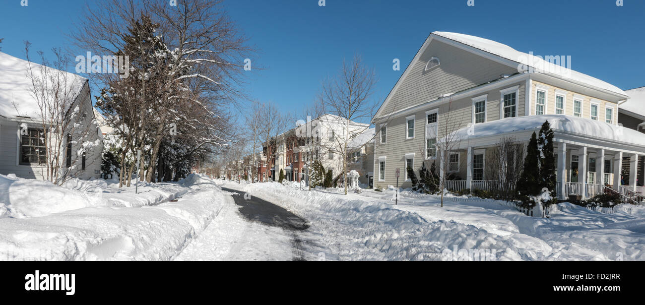Street covered with deep snow Stock Photo - Alamy