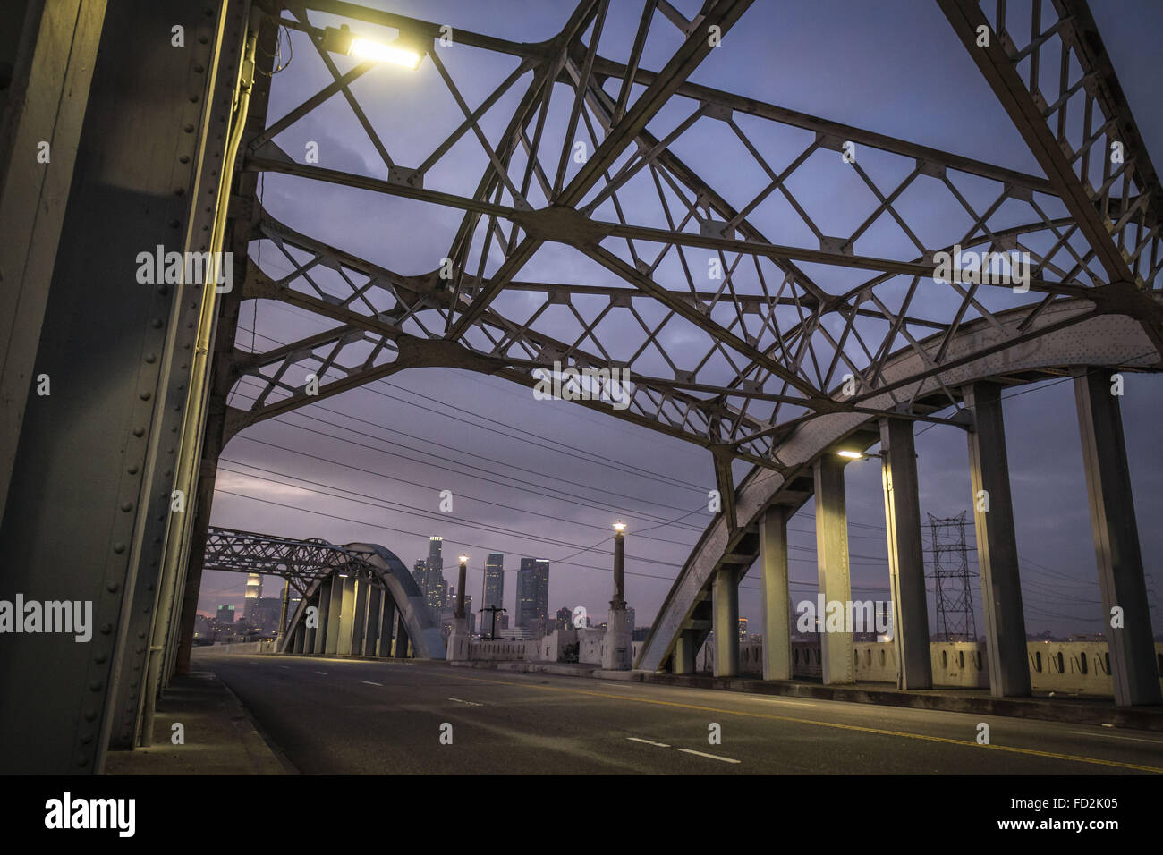 Sixth street bridge los angeles hi-res stock photography and images - Alamy