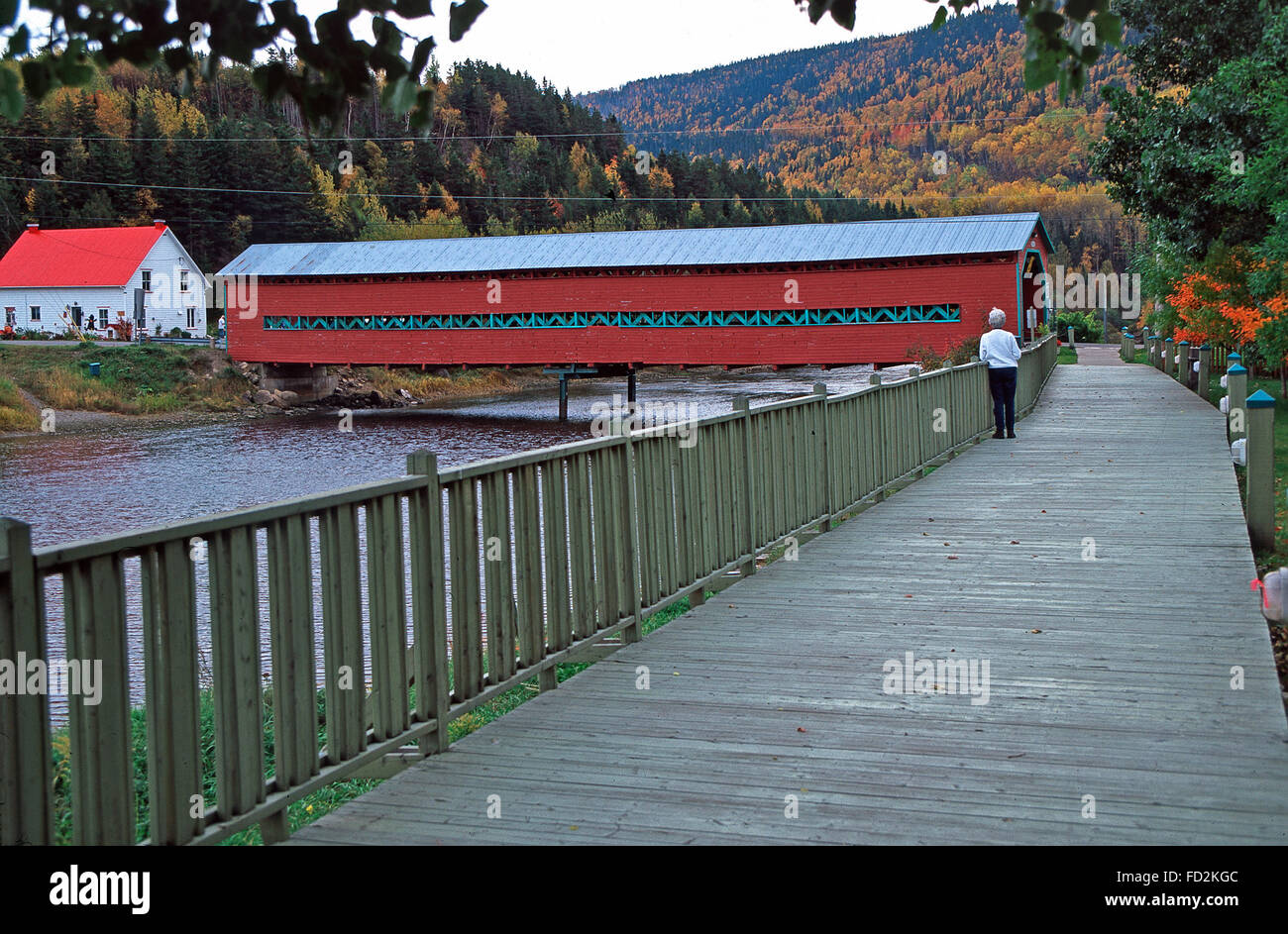 Covered bridges quebec hi-res stock photography and images - Alamy