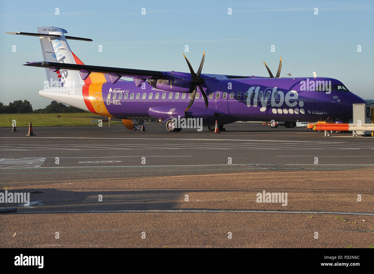 Flybe ATR 72-500 (72-212A) - EI-REL operated by Aer Arann on routes ...