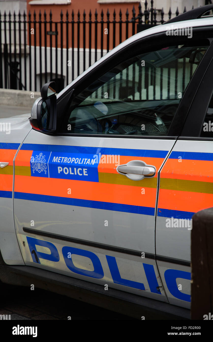 Police car uk hi-res stock photography and images - Alamy