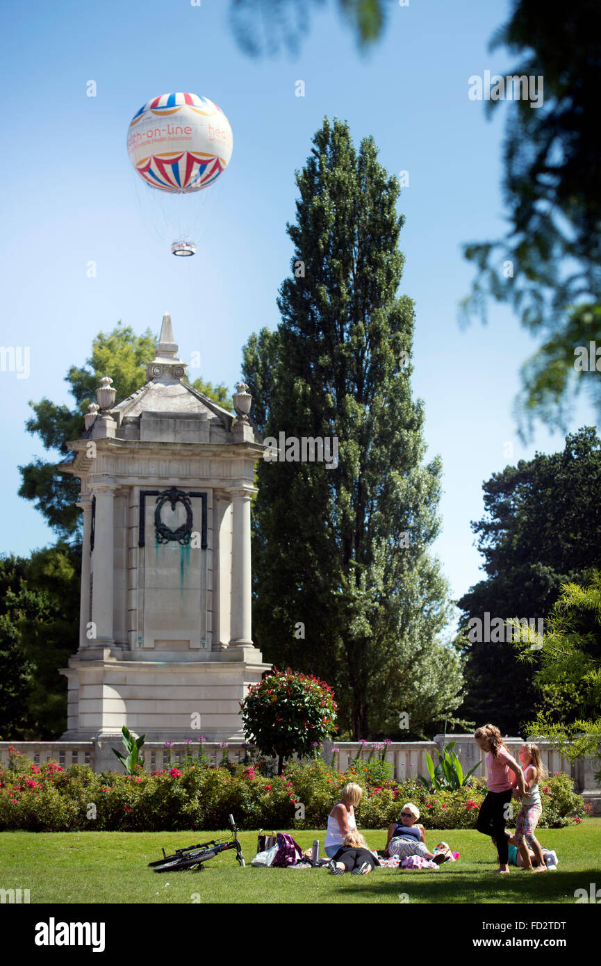 Bourne river bournemouth hi-res stock photography and images - Alamy