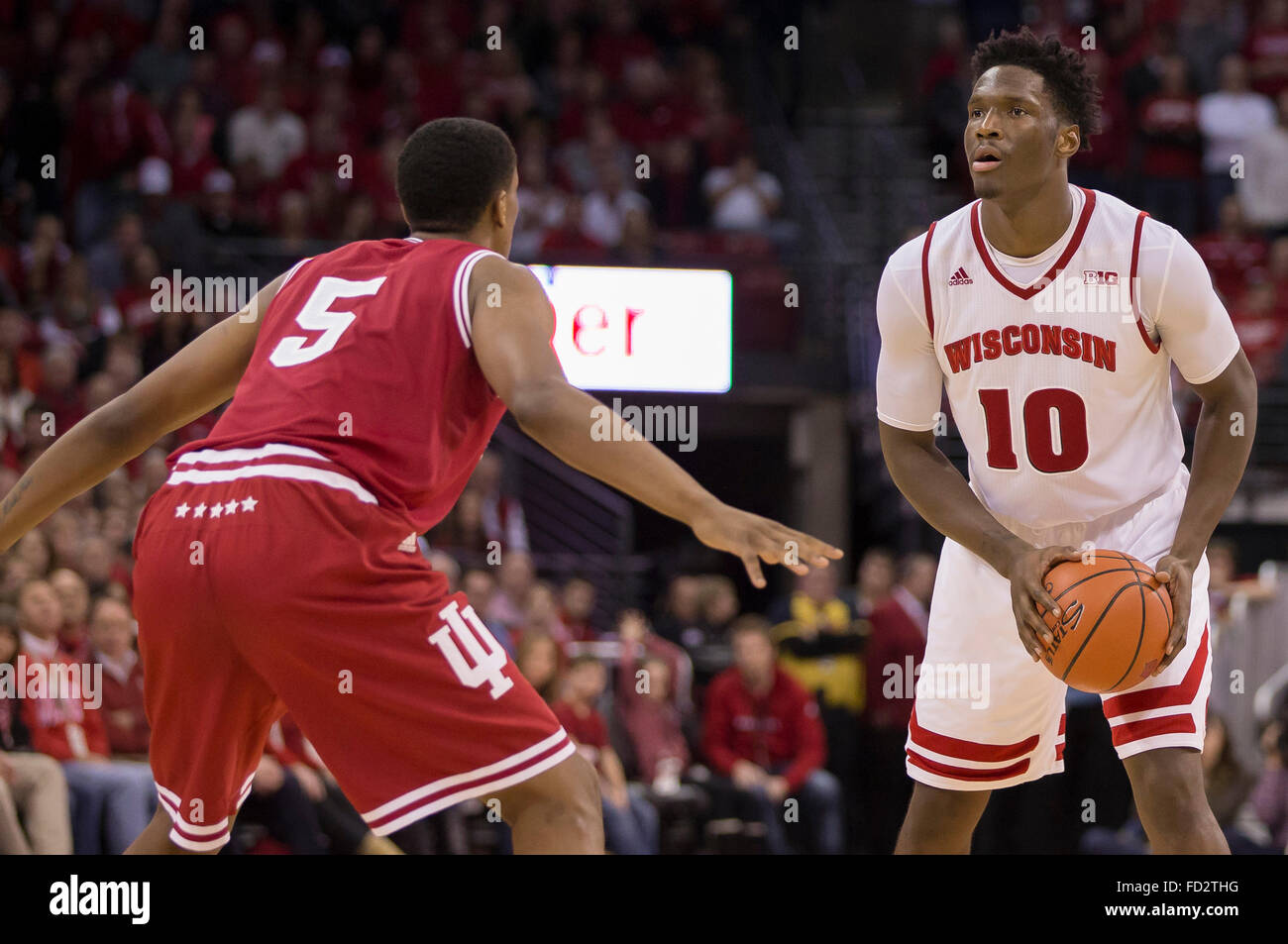 January 26, 2016: Wisconsin Badgers forward Nigel Hayes #10 in action ...