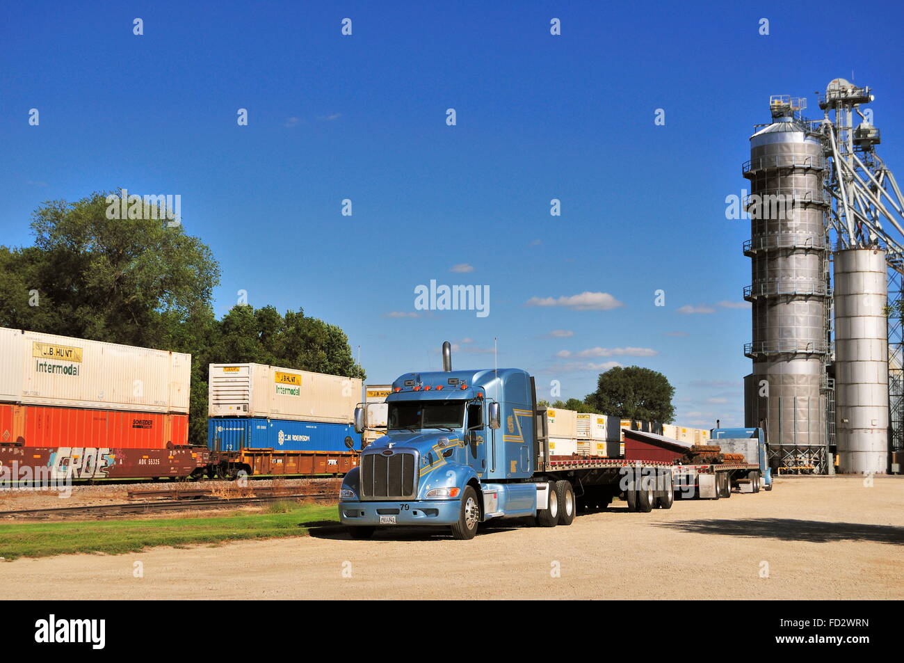 Transportation in multiple forms hi-res stock photography and images ...