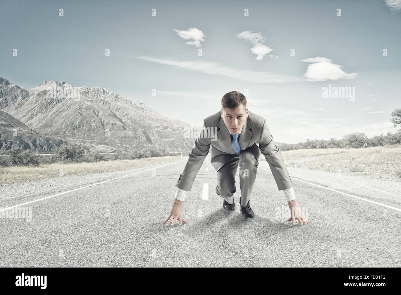 Businessman ready to running hi-res stock photography and images - Alamy