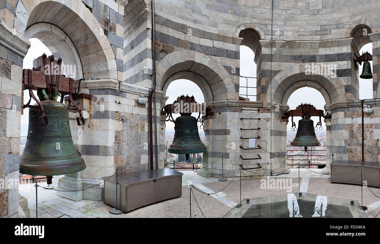 Tower of pisa bells hi-res stock photography and images - Alamy