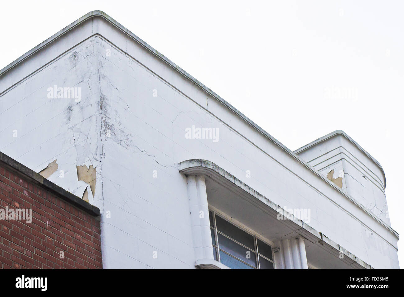 1930s building uk hi-res stock photography and images - Alamy