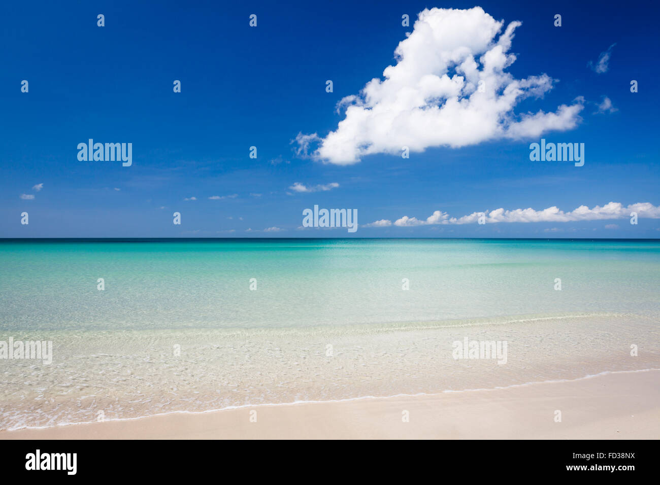 Sunny landscape perfect island beach hi-res stock photography and ...