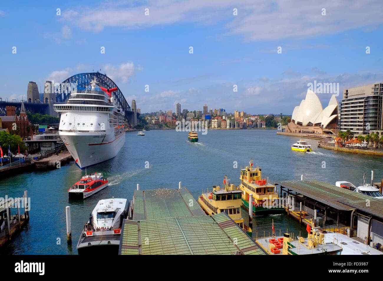 Sydney Harbour Bridge Australia New South Wales AU Stock Photo - Alamy