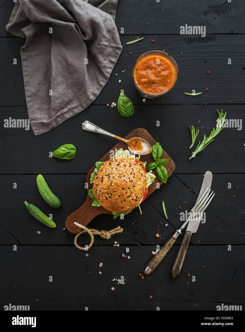 Burger baps hi-res stock photography and images - Alamy