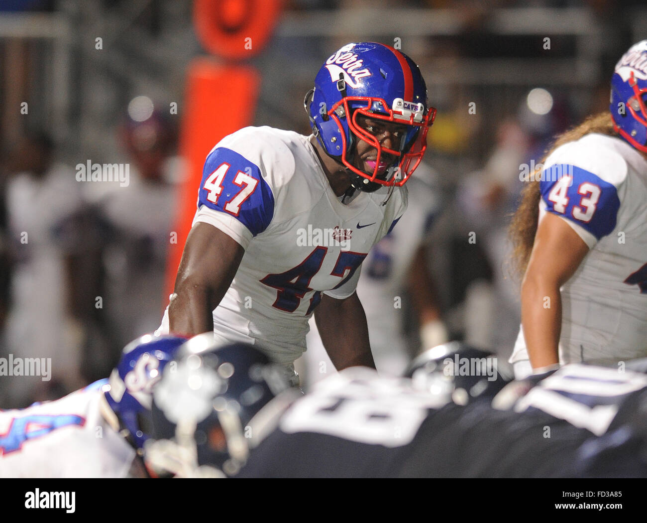 Los Angeles, CA 9/25/15.Gardena Serra Cavaliers defensive lineman (47 ...