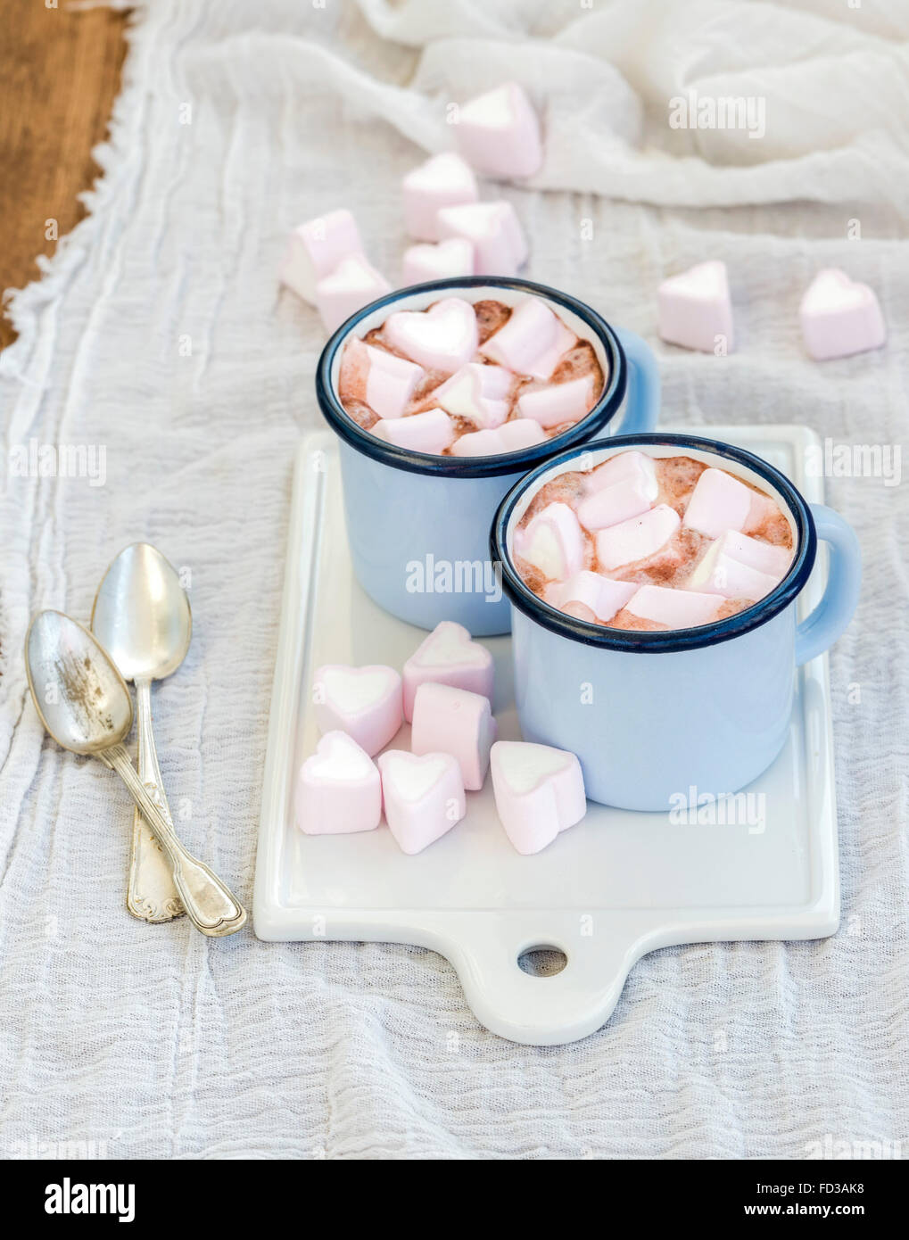 Marshmallows in hot chocolate Stock Photo - Alamy
