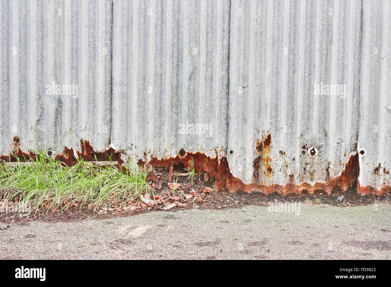 Part old rusty tin hi-res stock photography and images - Alamy