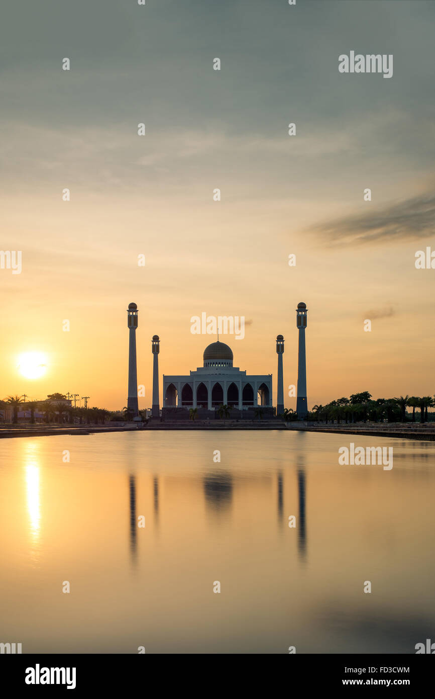 The Central Mosque of Songkhla in Thailand Stock Photo - Alamy