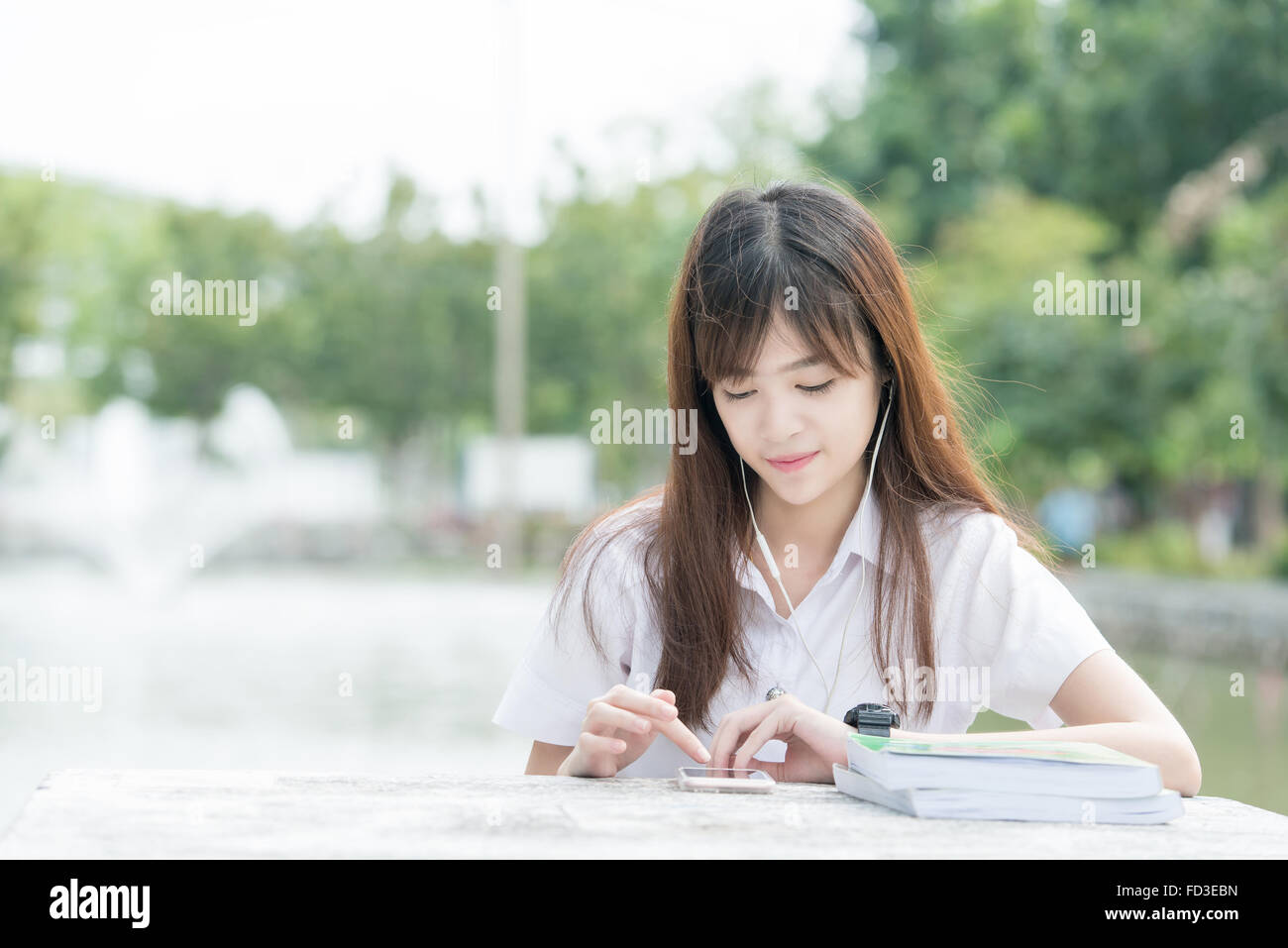 Asian technology student hi-res stock photography and images - Alamy