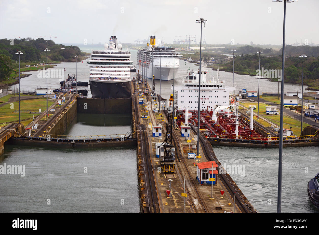 Gatun Locks Colon Panama Canal Central America Stock Photo - Alamy