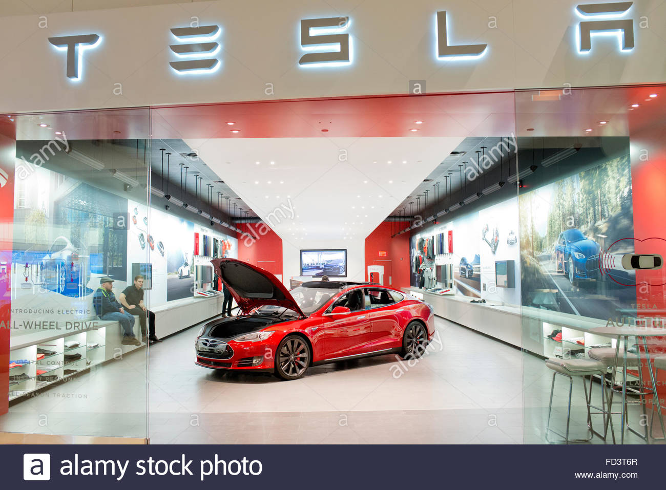 Tesla Electric Motor High Resolution Stock Photography and Images - Alamy