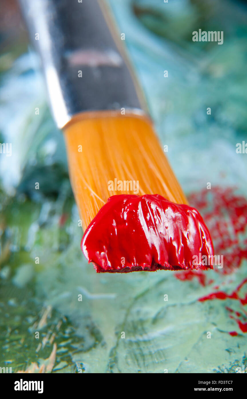 Red paint on paintbrush hi-res stock photography and images - Alamy