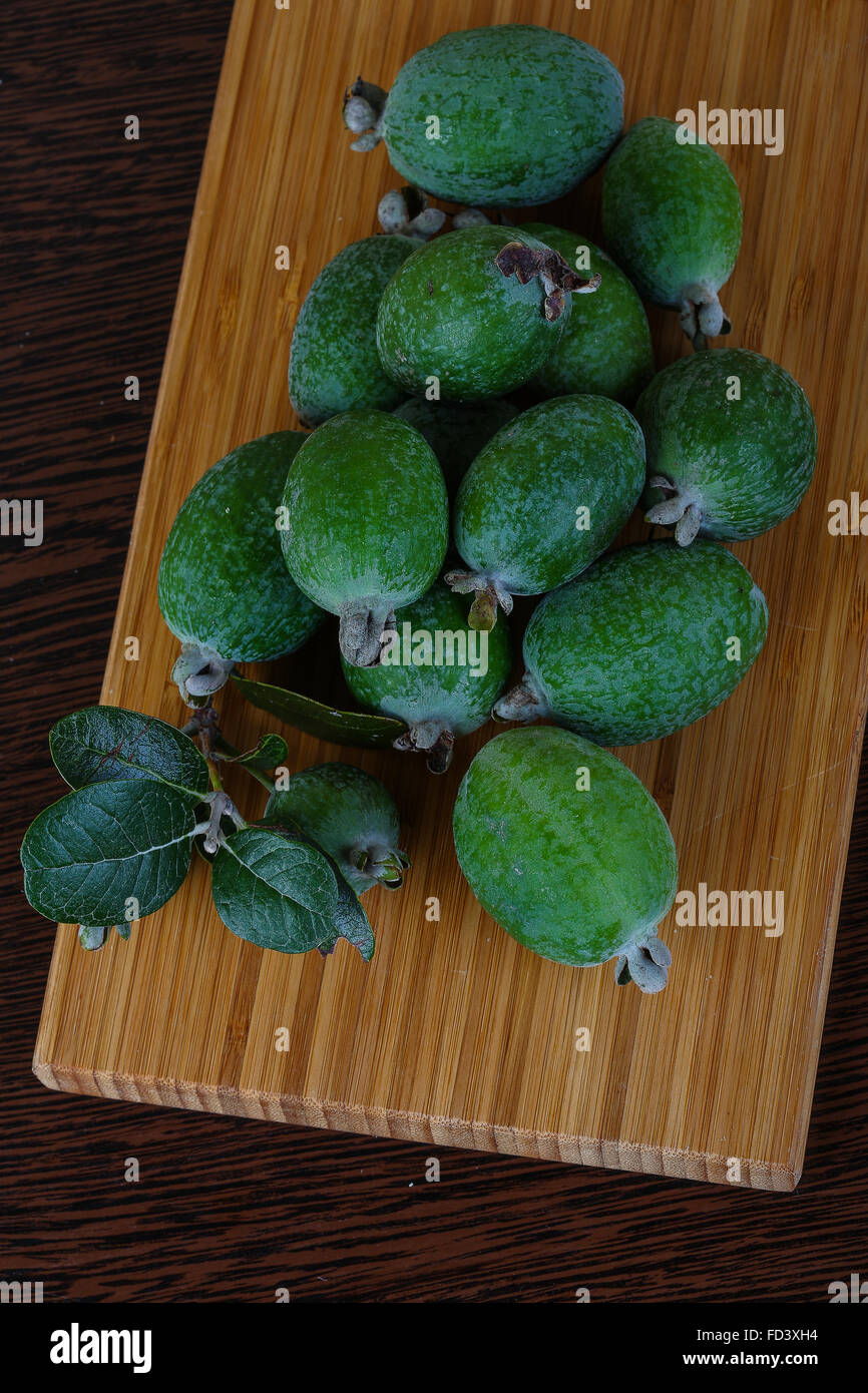 Fresh ripe sweet Feijoa fruit with leaves Stock Photo - Alamy