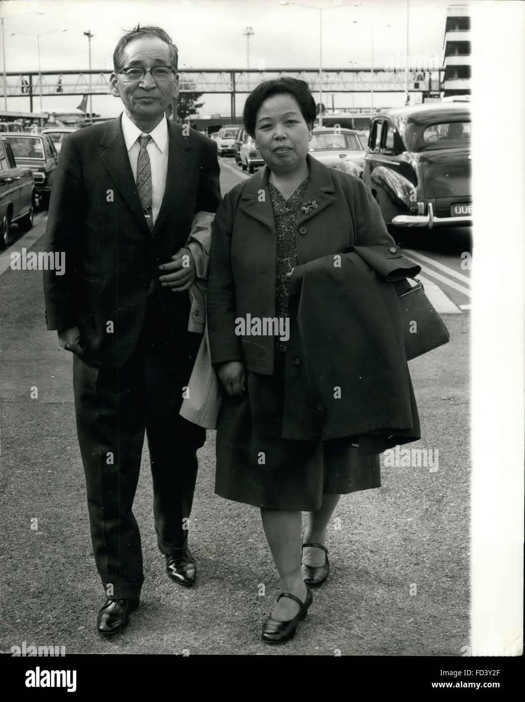 1952 - The man who led the Japanese attack on Pearl Harbor arrives for ...