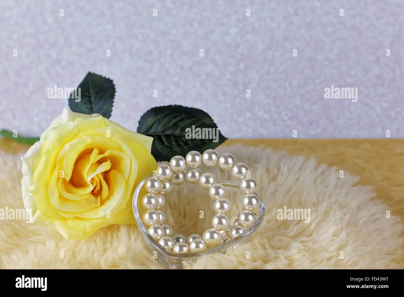 Rose ribbon hi-res stock photography and images - Alamy